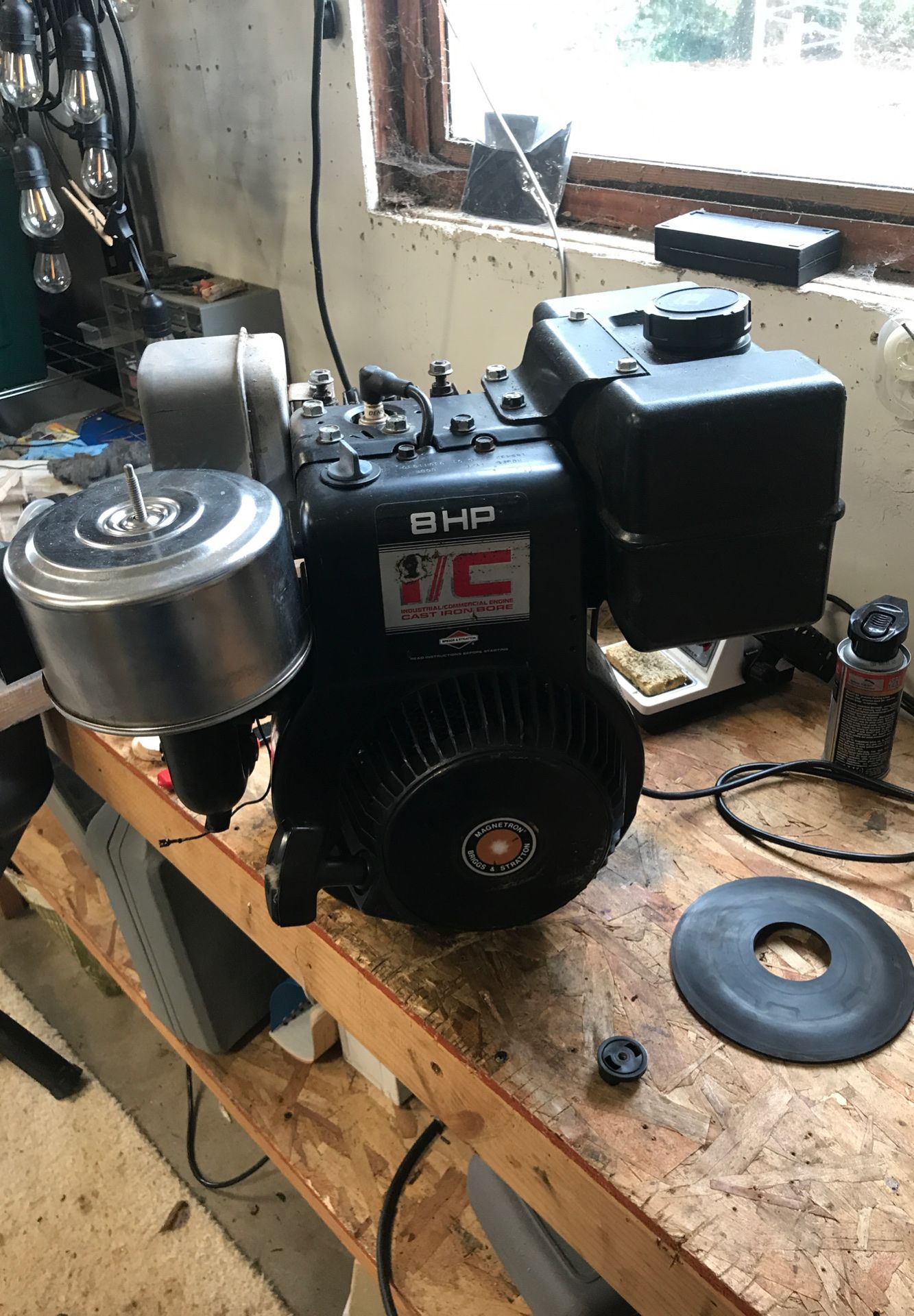 Briggs and Stratton 8HP Industrial/Commercial engine w/ Cast Iron Bore ...