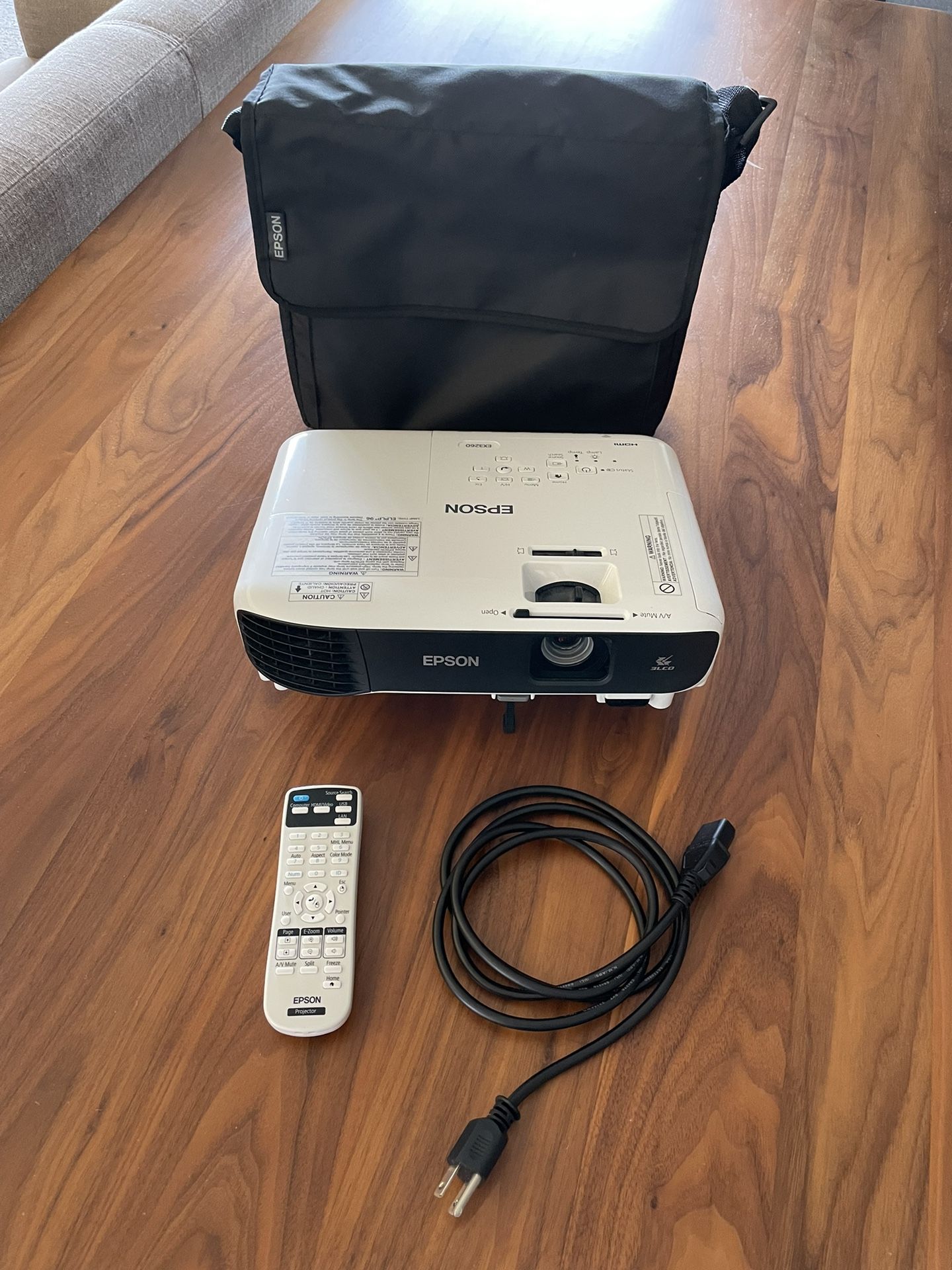 Epson EX3260 Projector for Sale in Los Angeles, CA - OfferUp