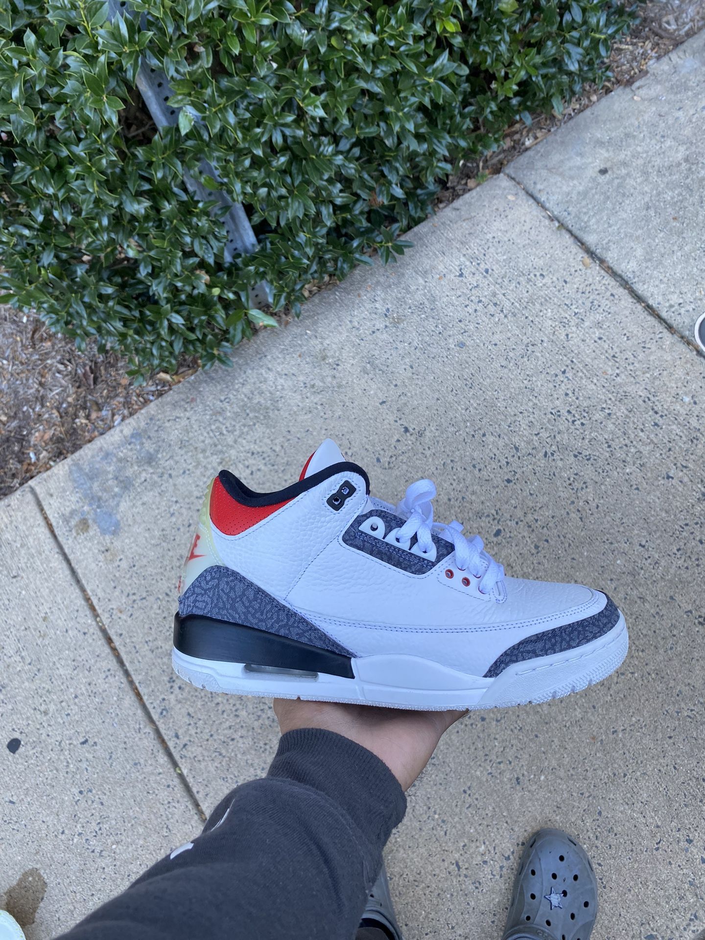 Fire Red Denim 3s for Sale in Charlotte, NC - OfferUp