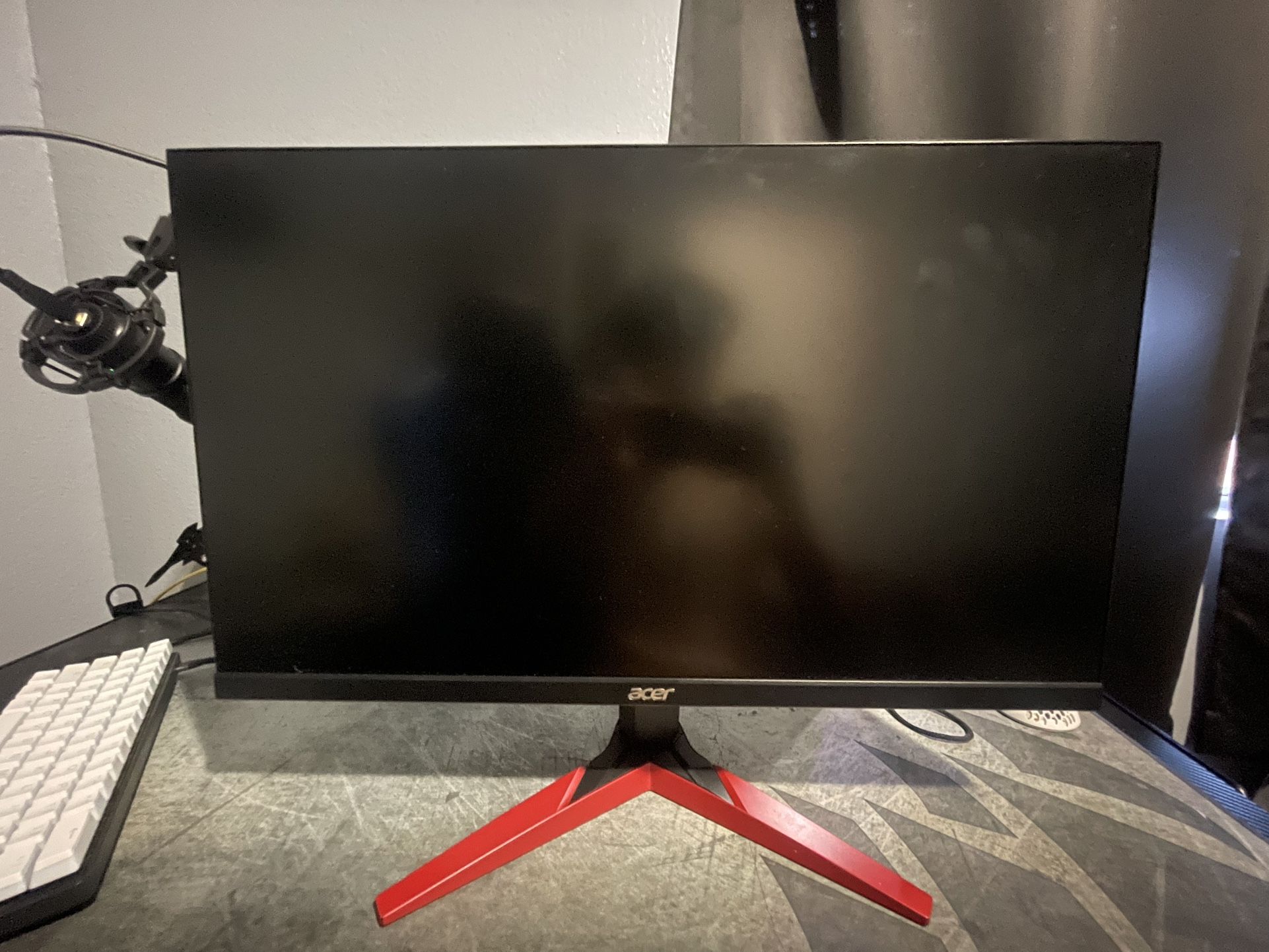 Used Monitor 180hz Acer Monitor 24.5 Inc for Sale in Los Angeles, CA ...