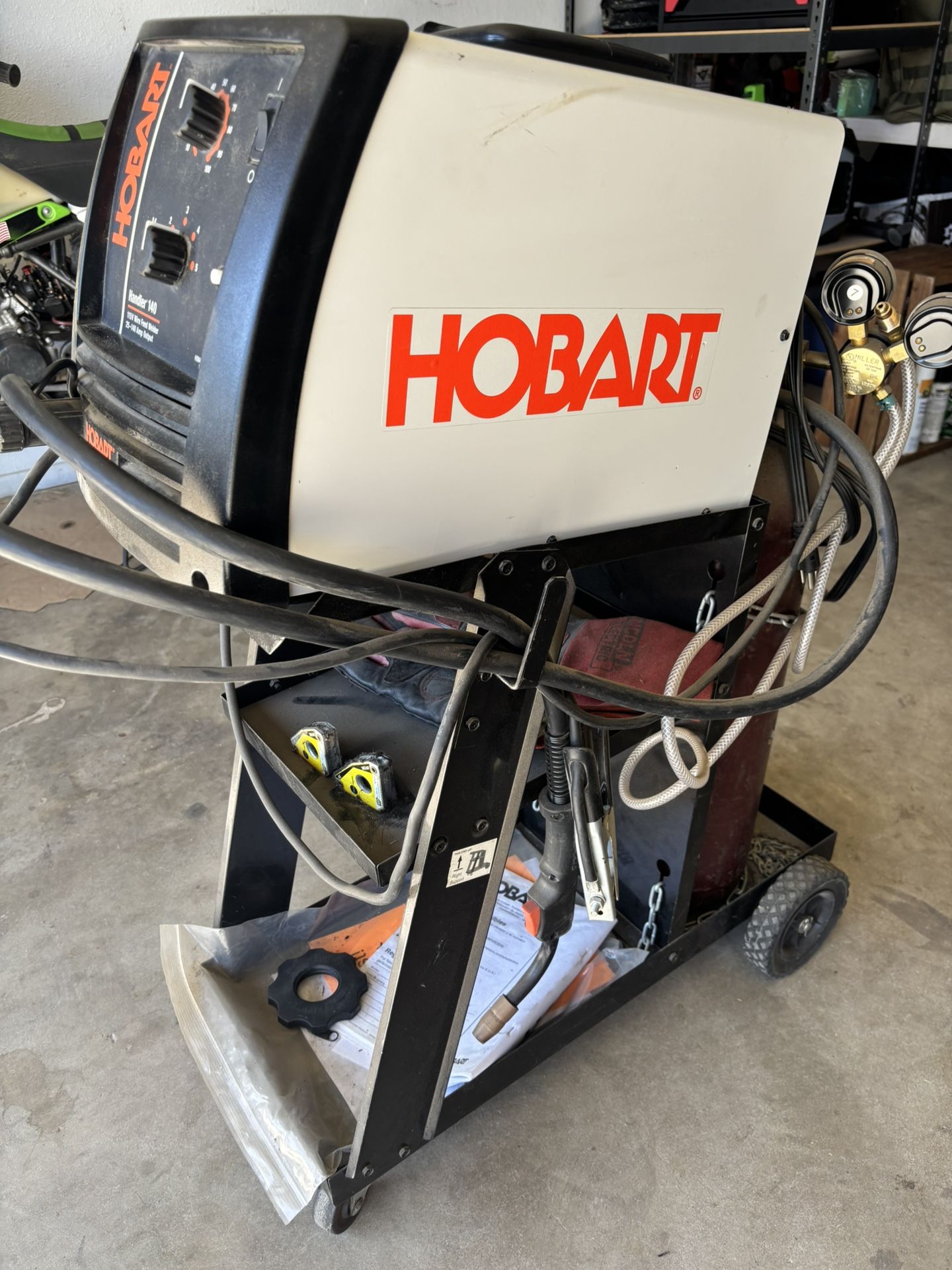 Hobart Handler 140 Welder for Sale in Riverside, CA - OfferUp