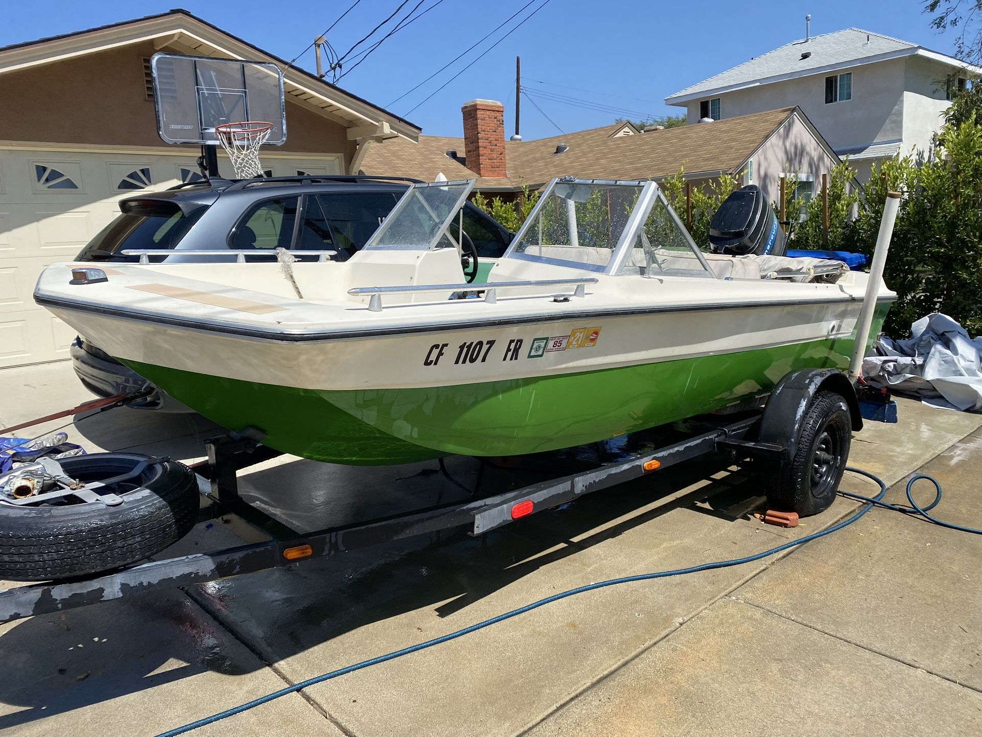 Starcraft Tri Hull Boat 90HP Mercury + Trailer for Sale in Los Angeles ...