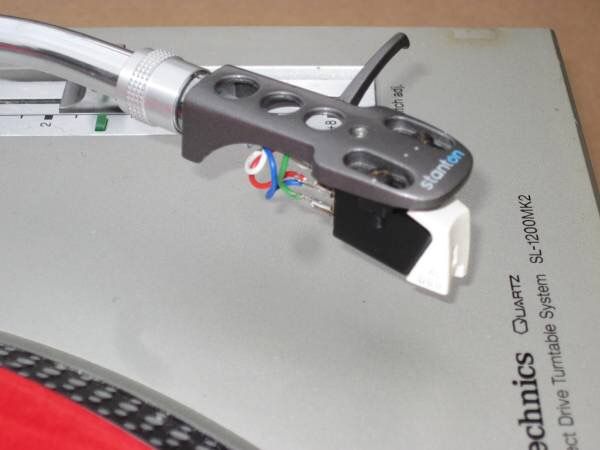 1 Stanton 890 AL Cartridge & Needle on a Stanton headshell great ...