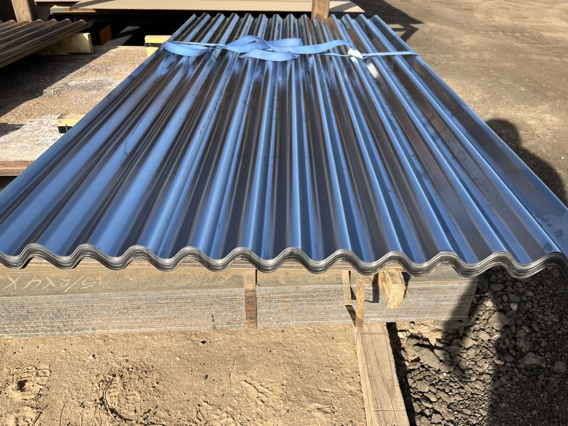 Corrugated C Panel for Sale in Litchfield Park, AZ - OfferUp
