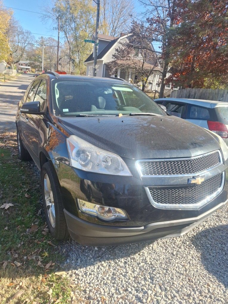 2011 Chevrolet Traverse for Sale in Indianapolis, IN - OfferUp