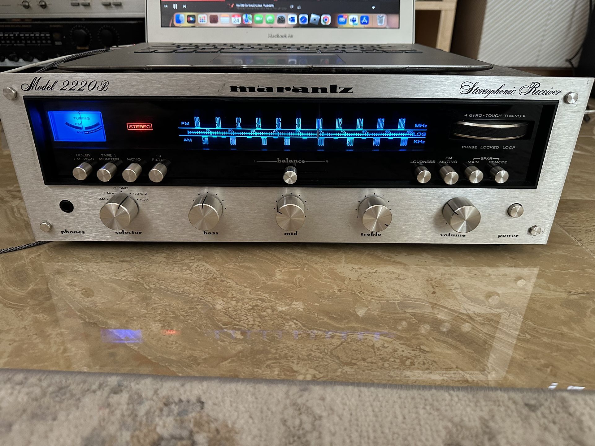 Marantz 2220B Vintage for Sale in Corona, CA - OfferUp
