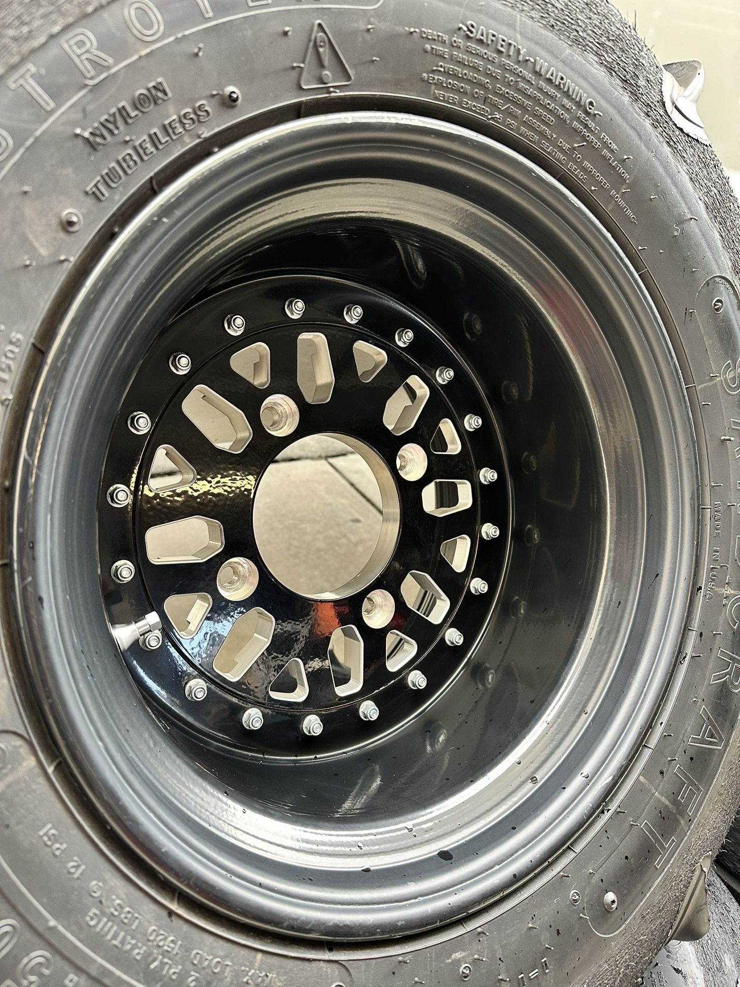 32” Sandcraft Destroyer Sand Tires On Metal FX Wheels RZR for Sale in ...