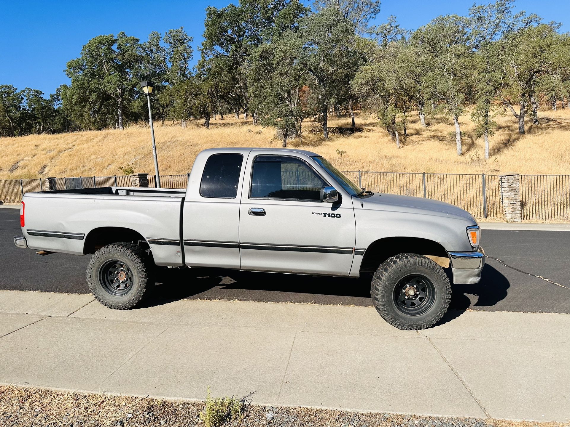 T100 Toyota For Sale