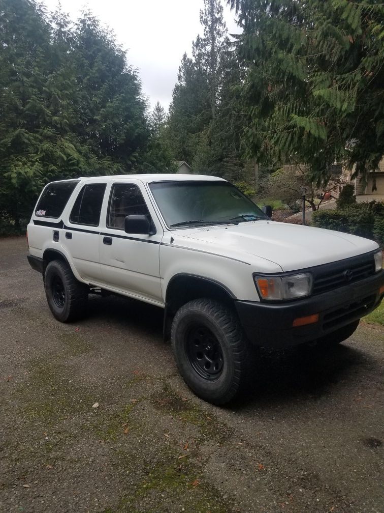 1994 Toyota 4Runner for Sale in Gig Harbor, WA - OfferUp