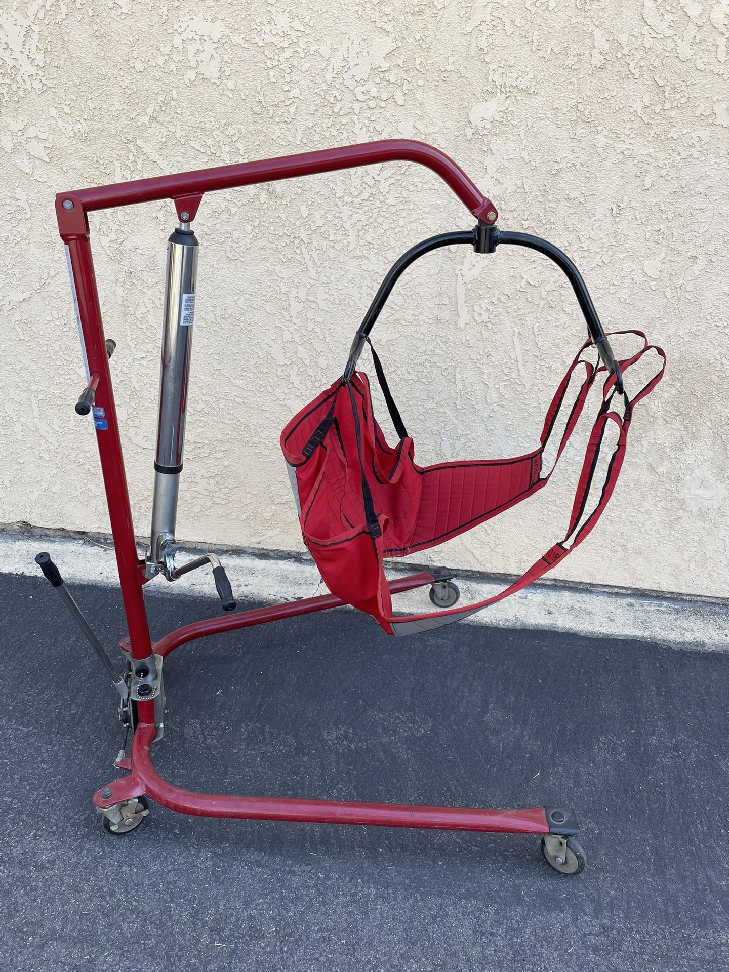 Hoyer Sunrise 51001 Hydraulic Lift. Complete with Hoyer Sling/Swing in ...