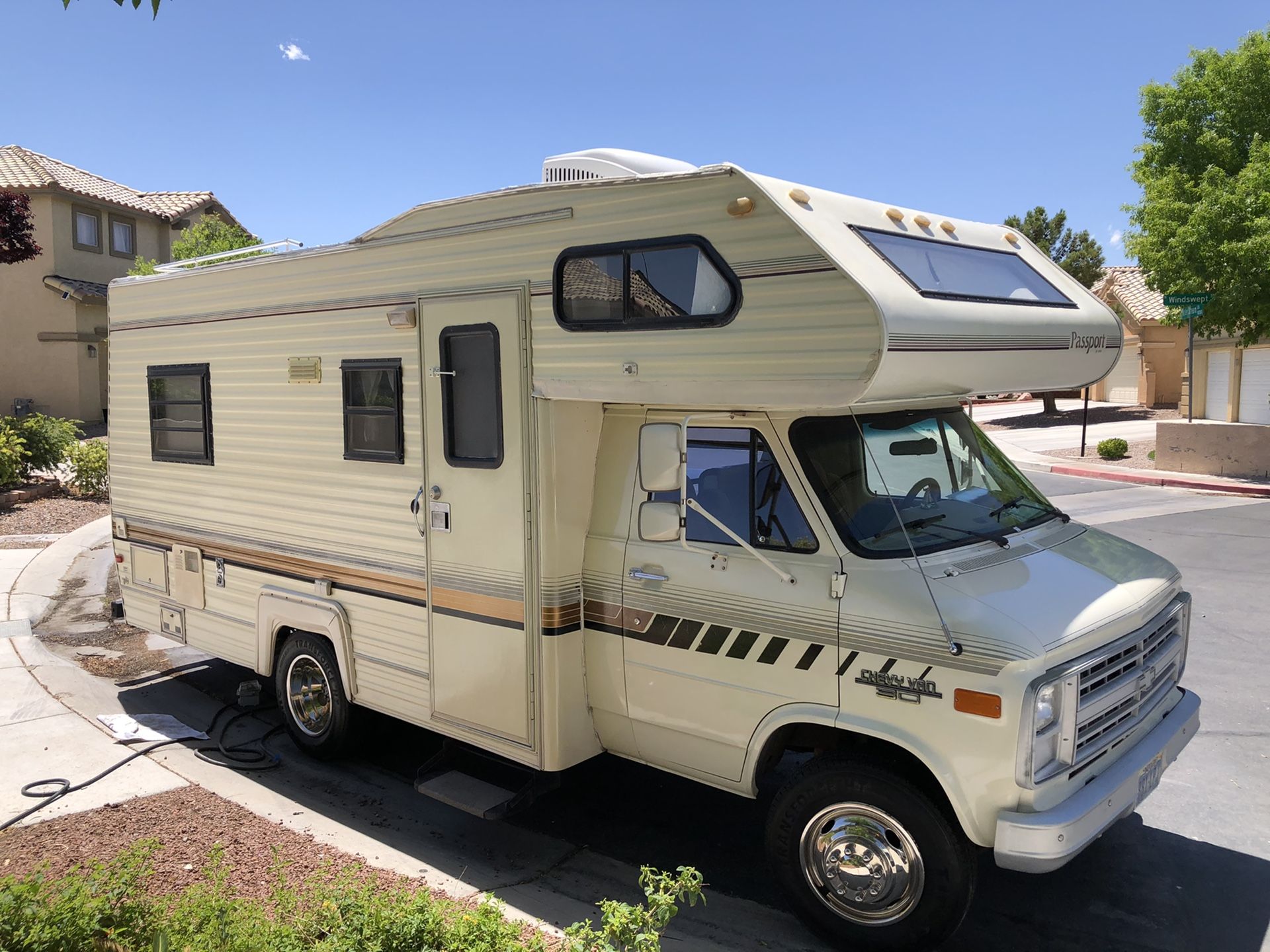 1990 Vintage Class C RV $9000.00 for Sale in Las Vegas, NV - OfferUp