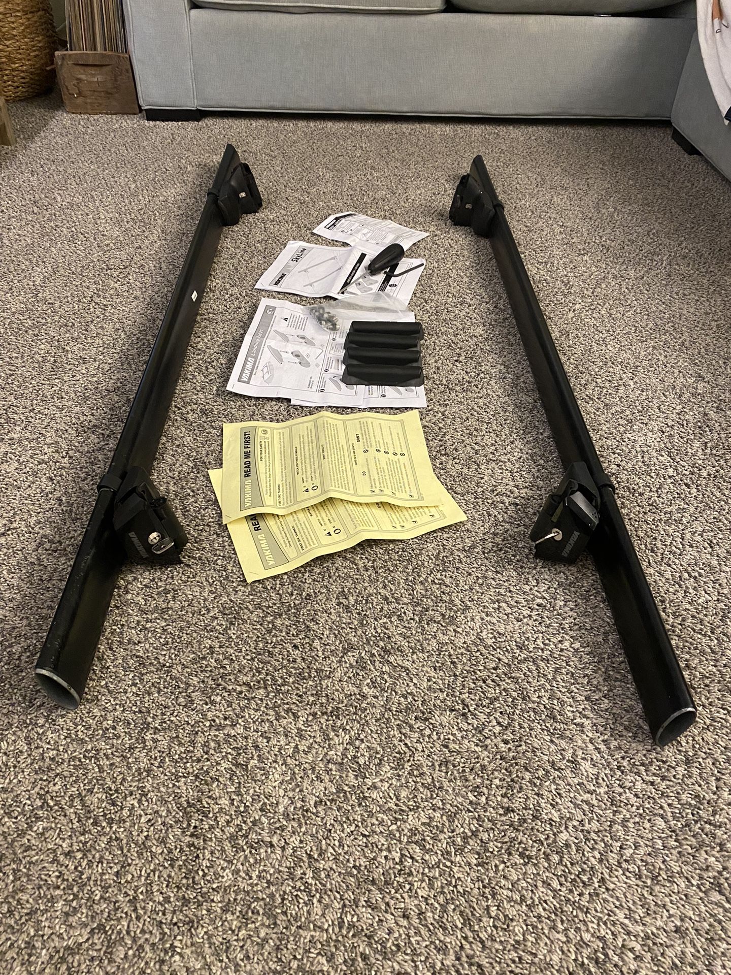 Yakima Roof Rack: 60” Core Bars, Skyline Towers, Landing Pads & Core ...