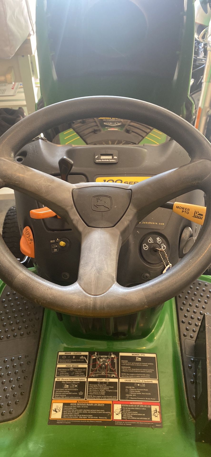 John Deere LA120 Automatic for Sale in Charlotte, NC - OfferUp