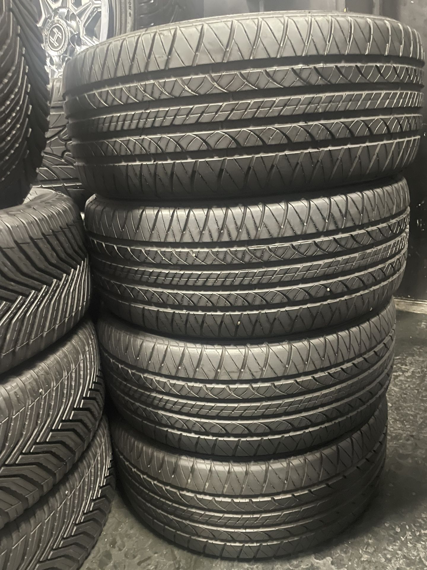 Set Of 4 Matching Tires All Season Kelly 225/50R17 for Sale in Chicago ...