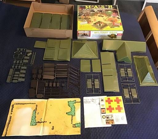 MASH (M*A*S*H) Military Base Playset 1982 COMPLETE RARE for Sale in ...