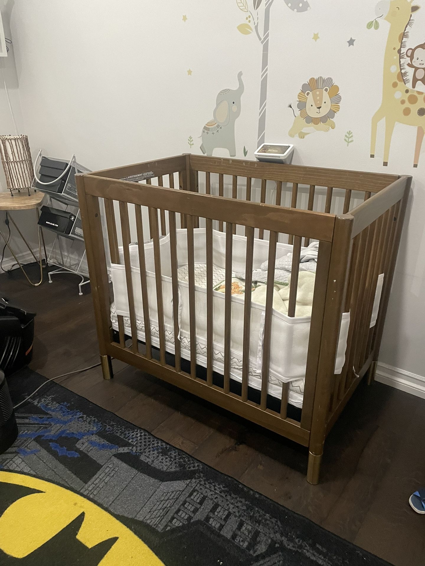 Mini Crib- Babyletto Gelato 4-in-one Convertible Crib for Sale in Los ...