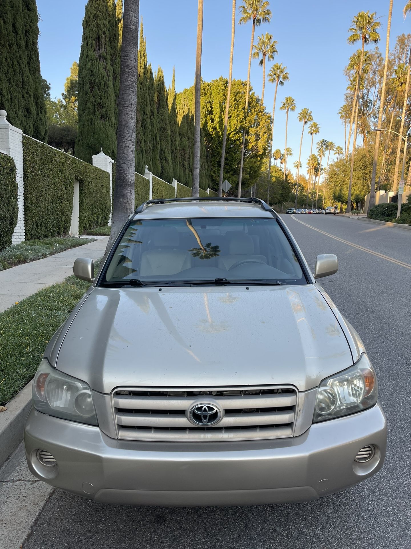 2004 Toyota Highlander for Sale in Beverly Hills, CA - OfferUp