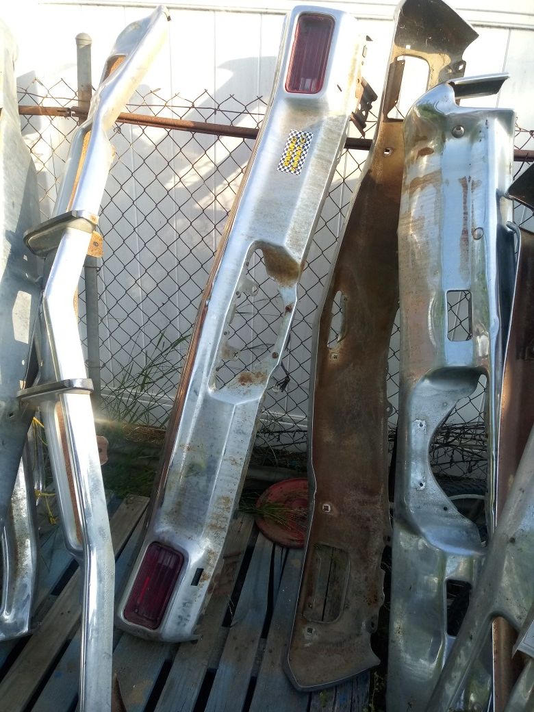 70 chevelle rear bumper with lights and brackets for Sale in Baldwin ...