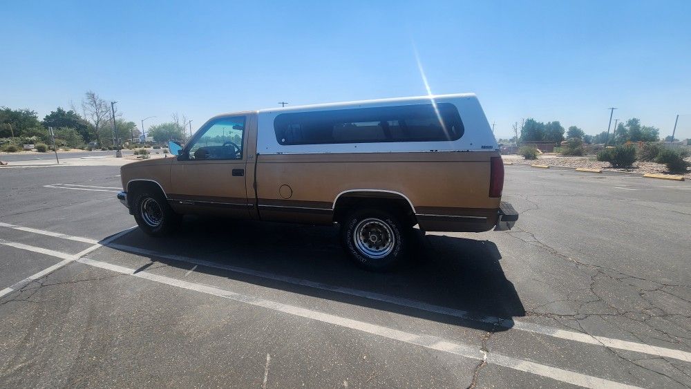 1990 Chevrolet C/K 2500 for Sale in Victorville, CA - OfferUp
