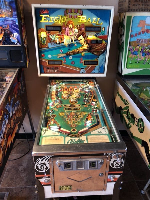 1977 Eight Ball Pinball Machine for Sale in West Palm Beach, FL - OfferUp