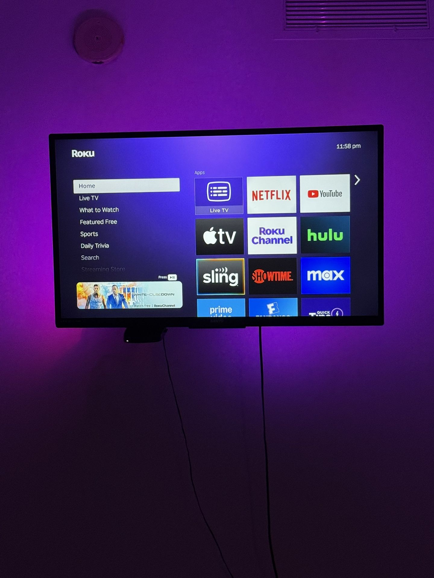 43” Tv, Led Light, Roku Premiere stick and Mount Tv full motion for ...