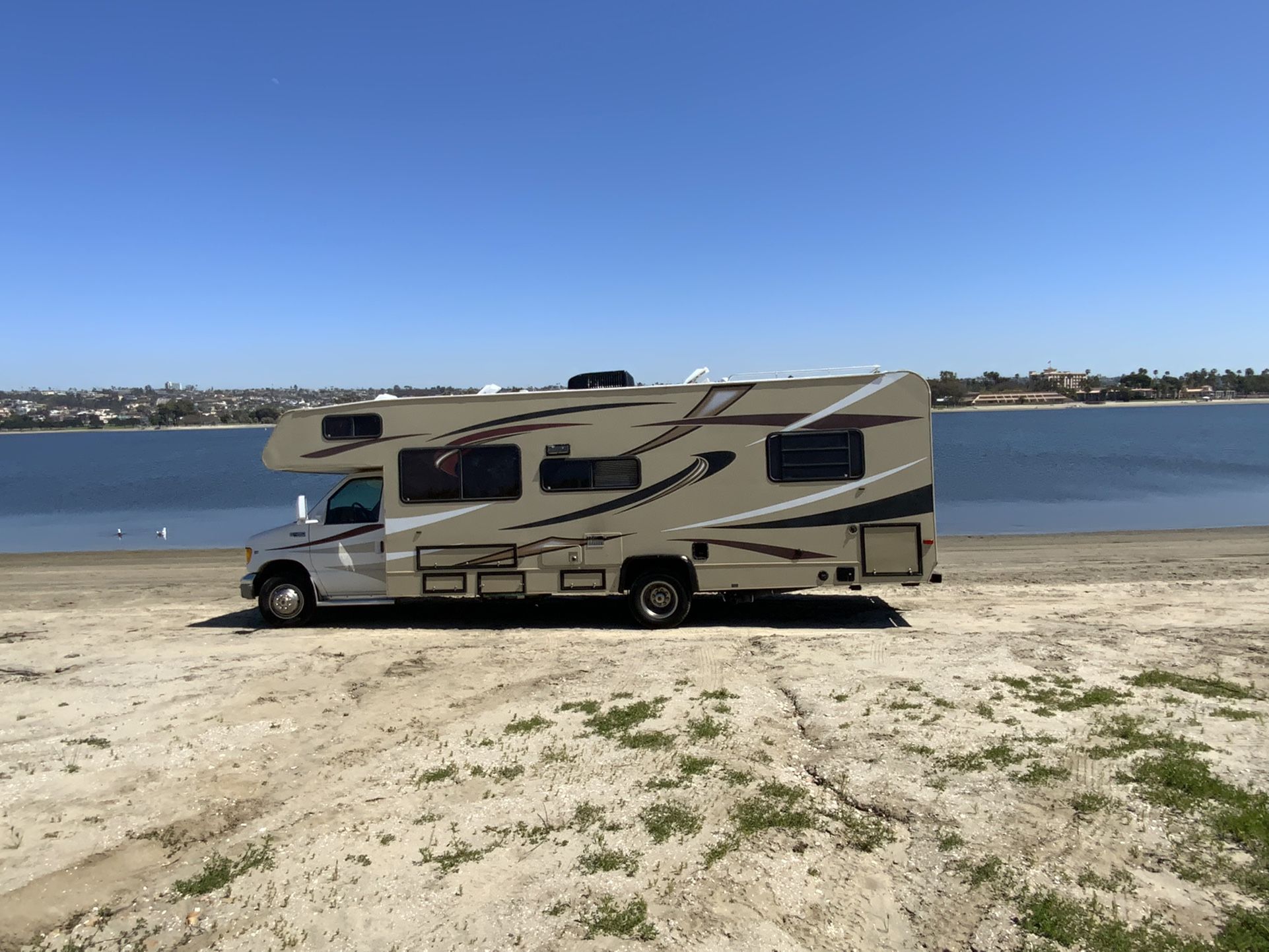 2000 Coachmen Catalina for Sale in Burbank, CA - OfferUp