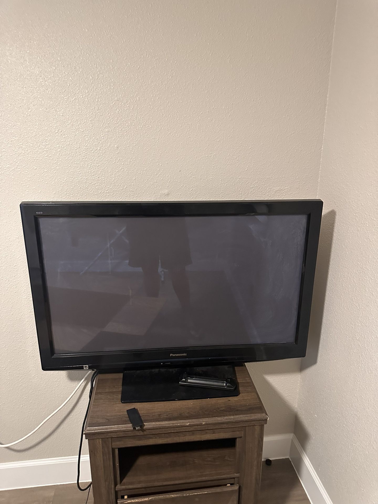40 Inch Plasma Tv for Sale in Schertz, TX - OfferUp