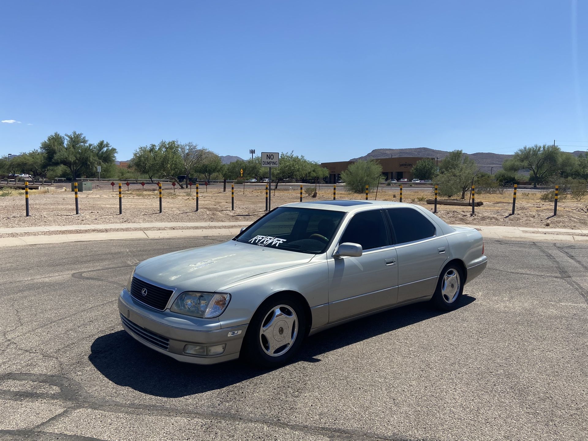2000 Lexus LS 400 for Sale in Tucson, AZ - OfferUp