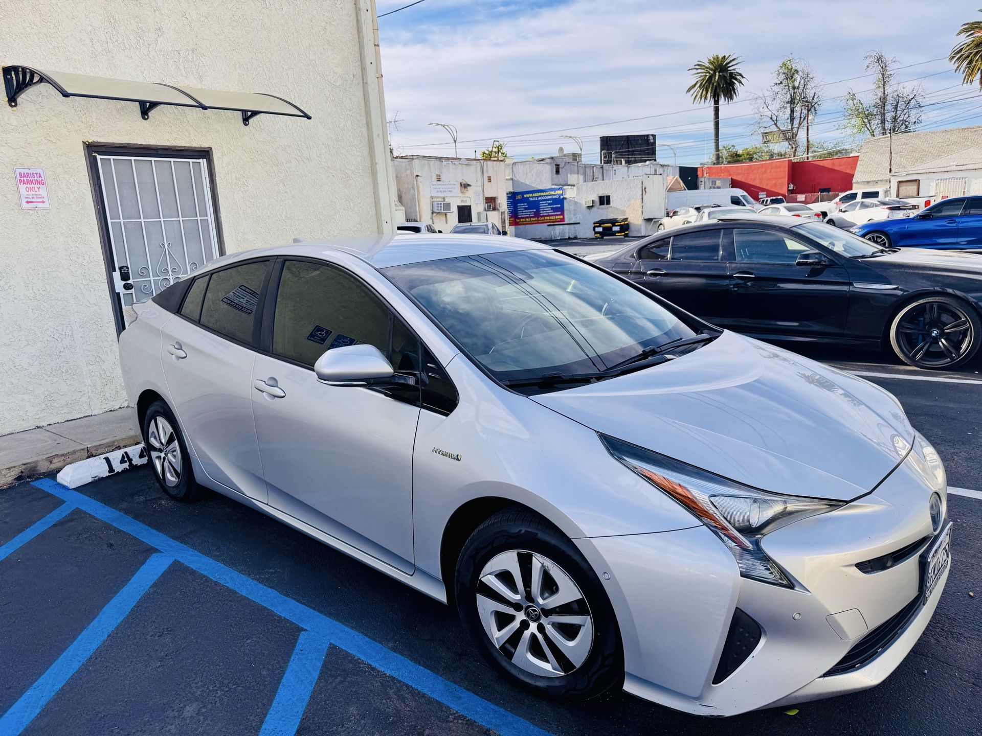 2018 Toyota Prius for Sale in Los Angeles, CA - OfferUp