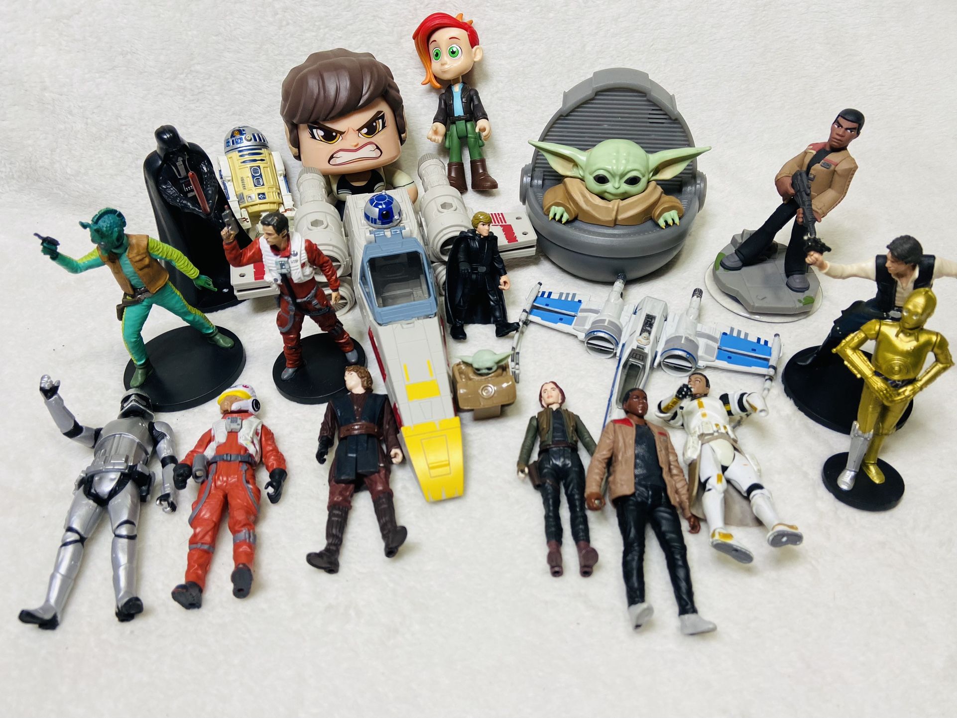 Disney Star Wars Toy Lot Darth Vader R2D2 Star Wars Action Figures for ...