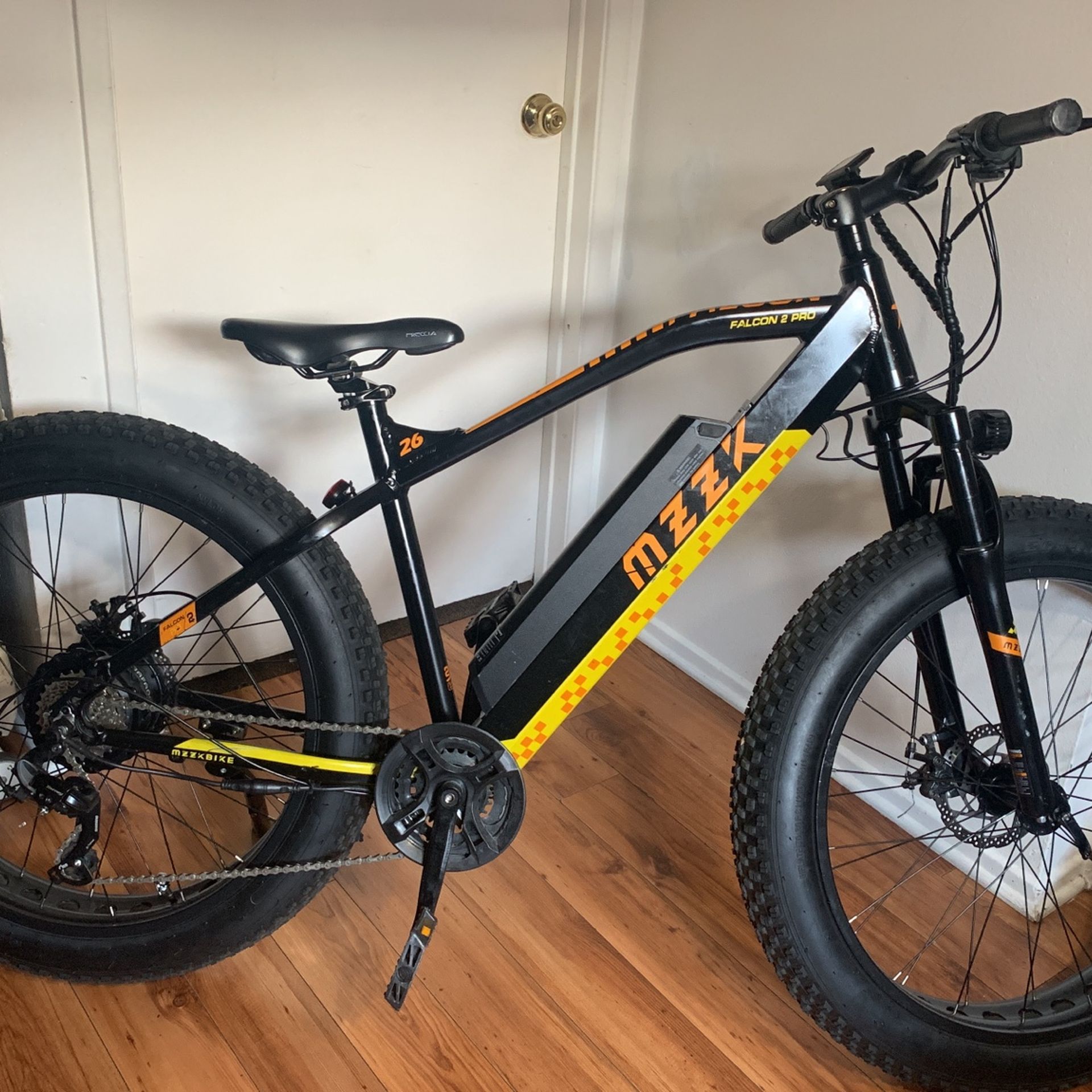 A Good Condition E-bike Mzzk Falcon 2 Pro It Run 35 Miles Per Hour for ...