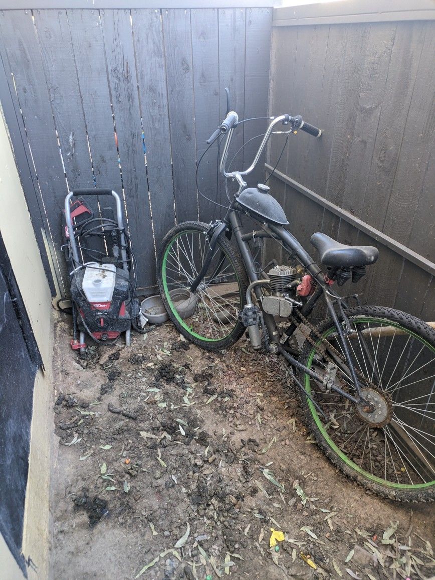 80 Cc Two Stroke Spooky Tooth Motorized Bike for Sale in Tucson, AZ ...