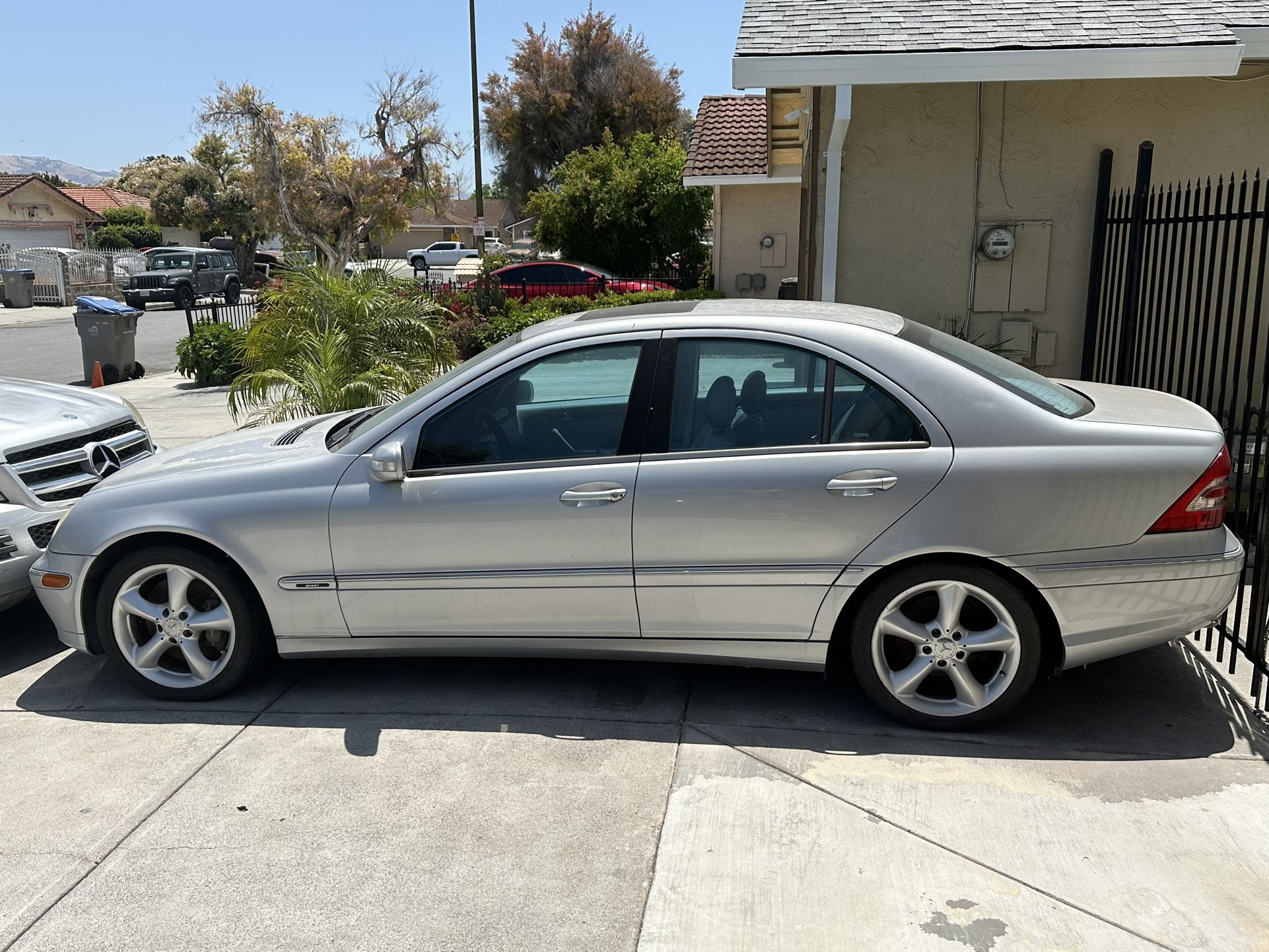 2004 Mercedes-Benz C-Class for Sale in San Jose, CA - OfferUp