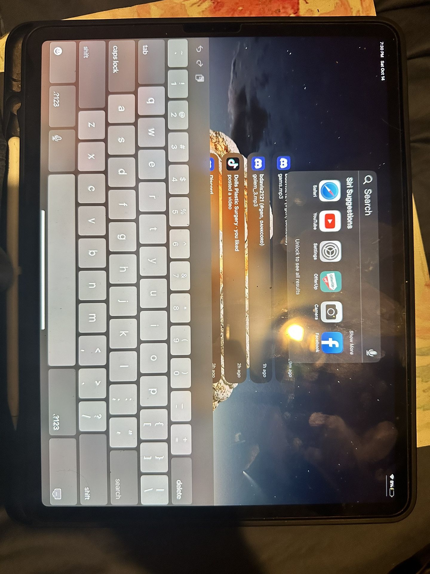 New Ipad Pro 6th Generation 12.9 In Box Only Used Once for Sale in ...