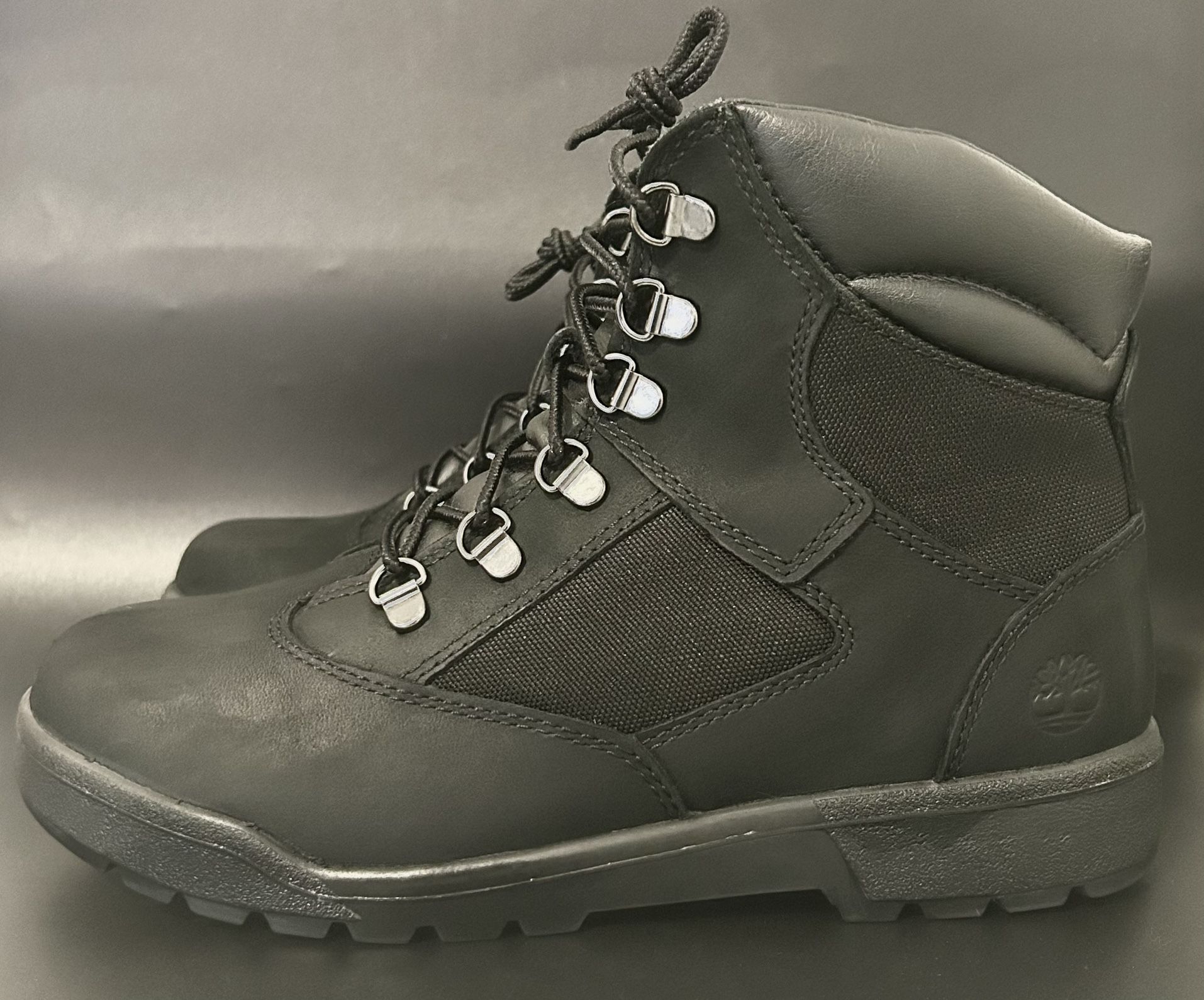 Timberland 6 Field Boots Boys Grade School Size 7 For Sale In The Timberland 6 Field Boots Boys Grade School Size 7 For Sale In The