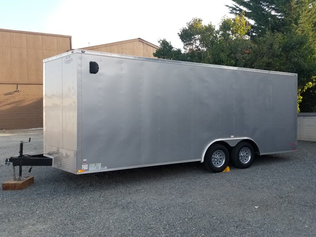 Must sell today moving 2017 20x8.5x7 enclosed trailer for Sale in ...