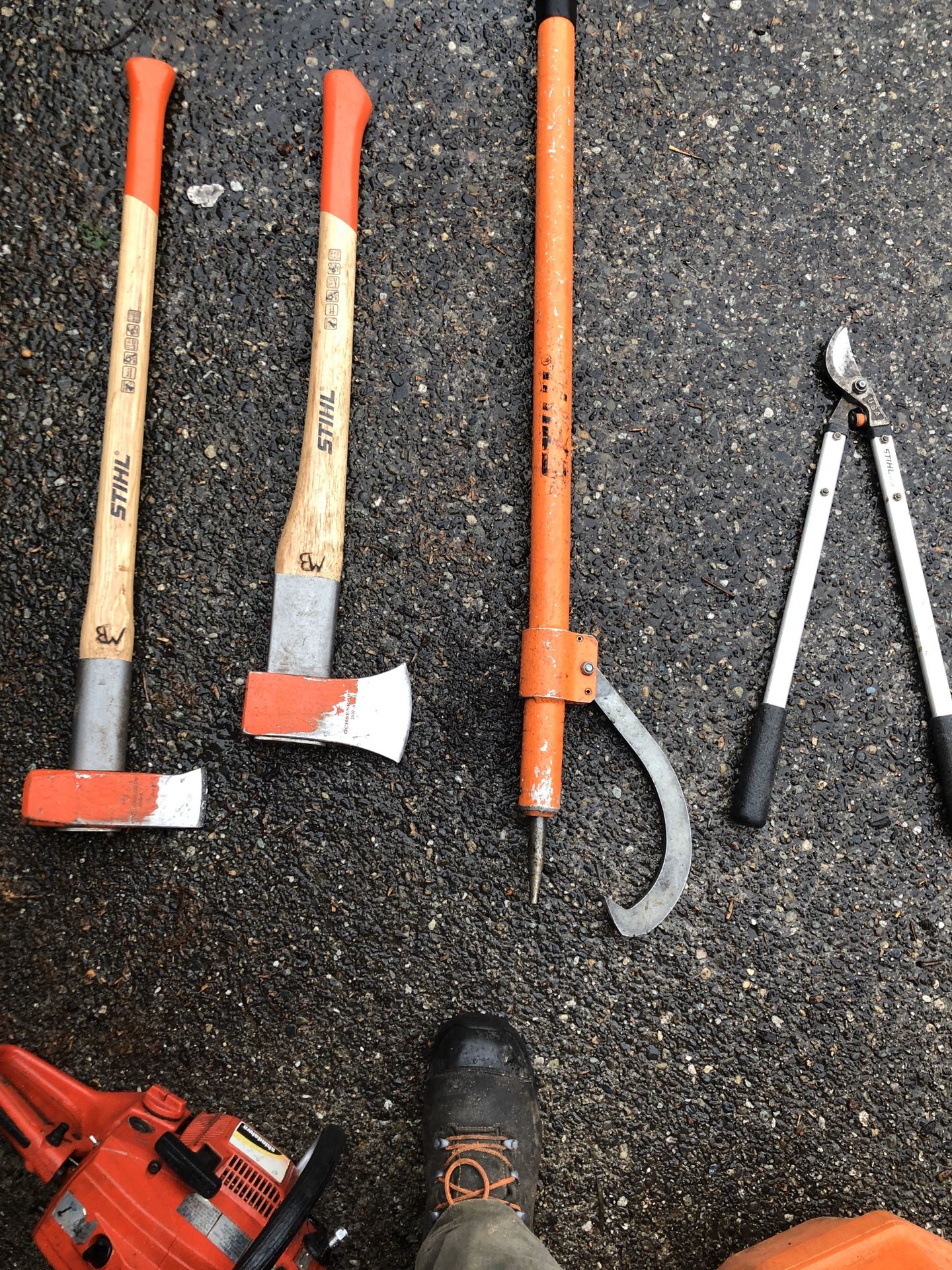Stihl hand tools. Stihl Maul. Stihl splitting Axe. Peavy Bar. and ...