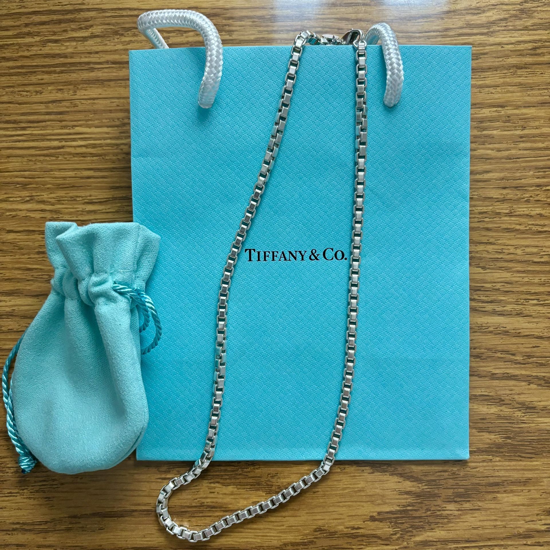 Tiffany & Co. Sterling Silver 925 Venetian Box Chain 18 Inch Necklace ...