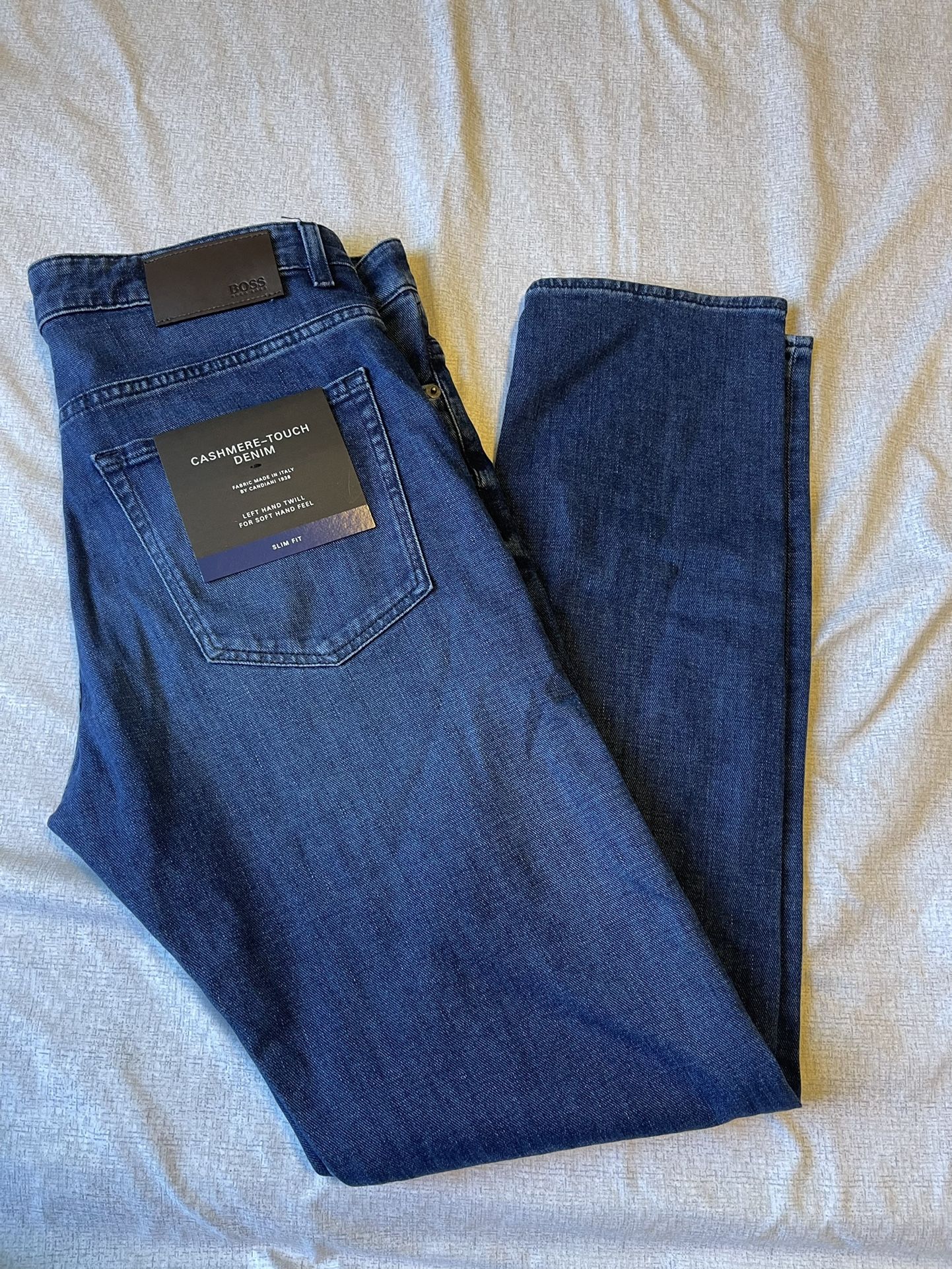 Hugo Boss Size 33 X 30 Delaware Cashmere Touch Jeans for Sale in Palo ...