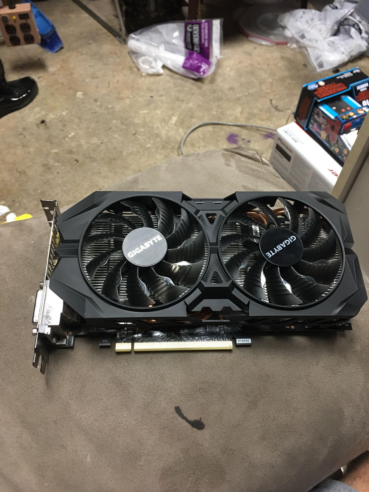 GIGABYTE G1 Gaming BLUE LED AMD Radeon R9 380 4GB GPU Graphics Card ...