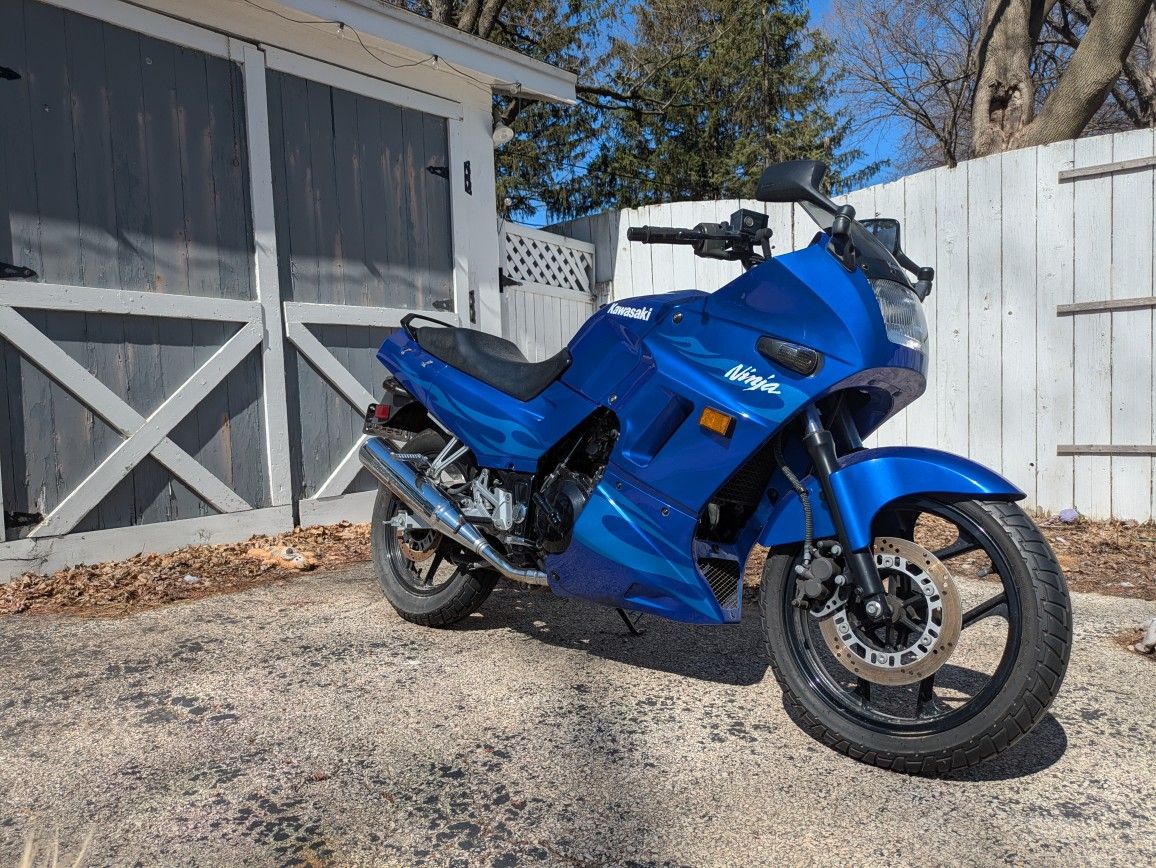 2006 Kawasaki Ninja 250R for Sale in Elgin, IL - OfferUp