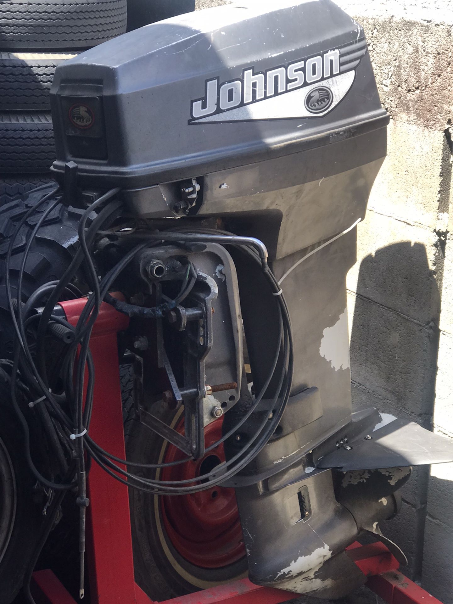 Outboard Johnson 50 hp Johnson for Sale in Pompano Beach, FL - OfferUp