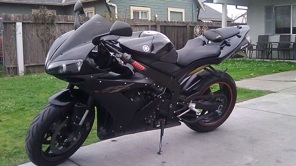 05 Yamaha r1 for Sale in Stockton, CA - OfferUp