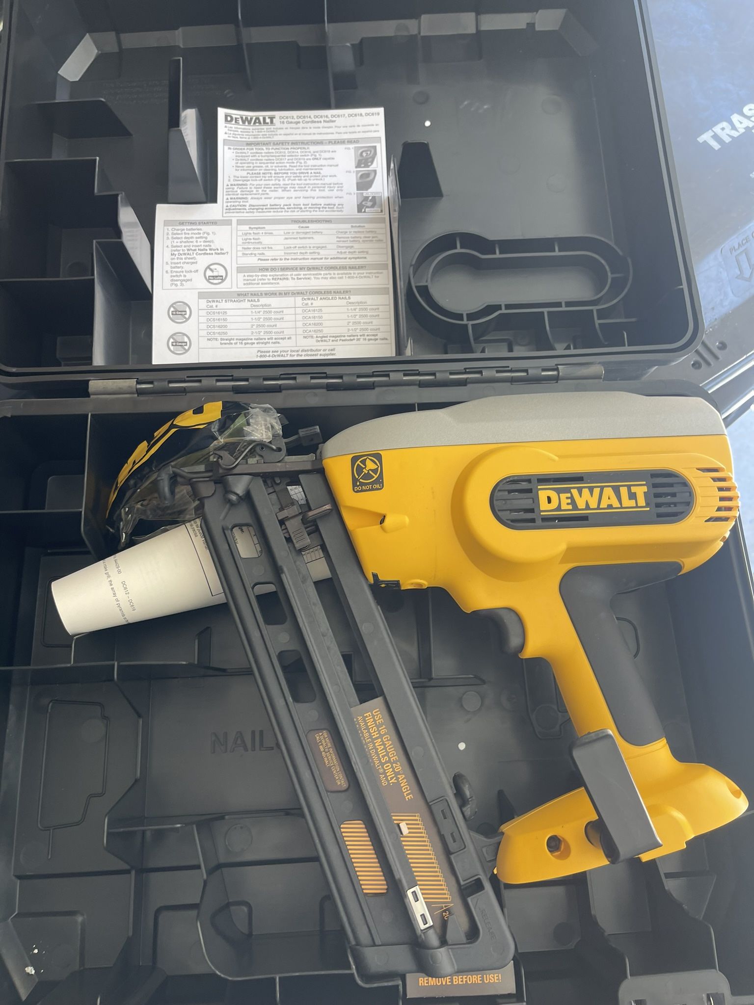 Dewalt DC618 16 Ga Cordless, Angled Finish Nailer W/case…….NO Battery ...
