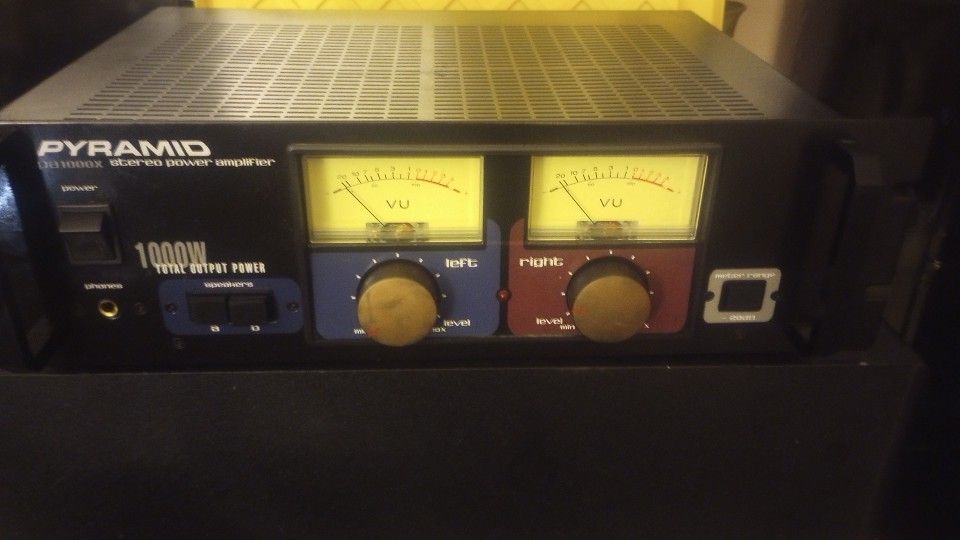 Pyramid PA-1000x -Amplifier for Sale in Oakland Park, FL - OfferUp