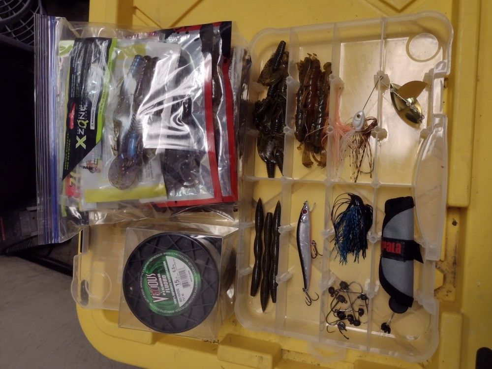 Bass Fishing Lot 3 for Sale in Longview, WA - OfferUp
