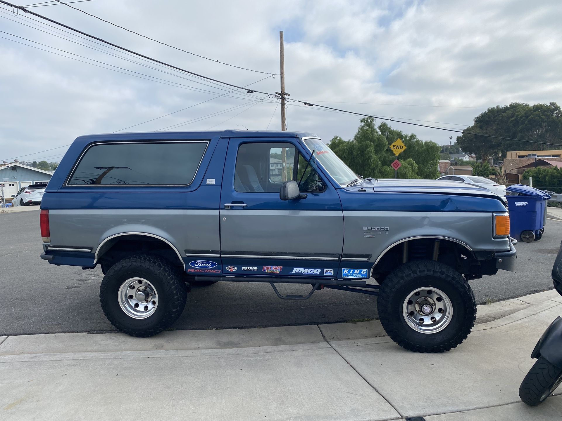 1987 Ford Bronco for Sale in Lincoln Acres, CA - OfferUp