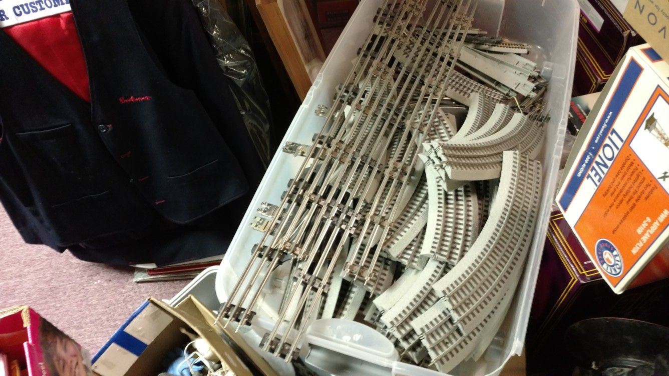Model railroad Lionel fast track switchesg gauge track American flyer ...