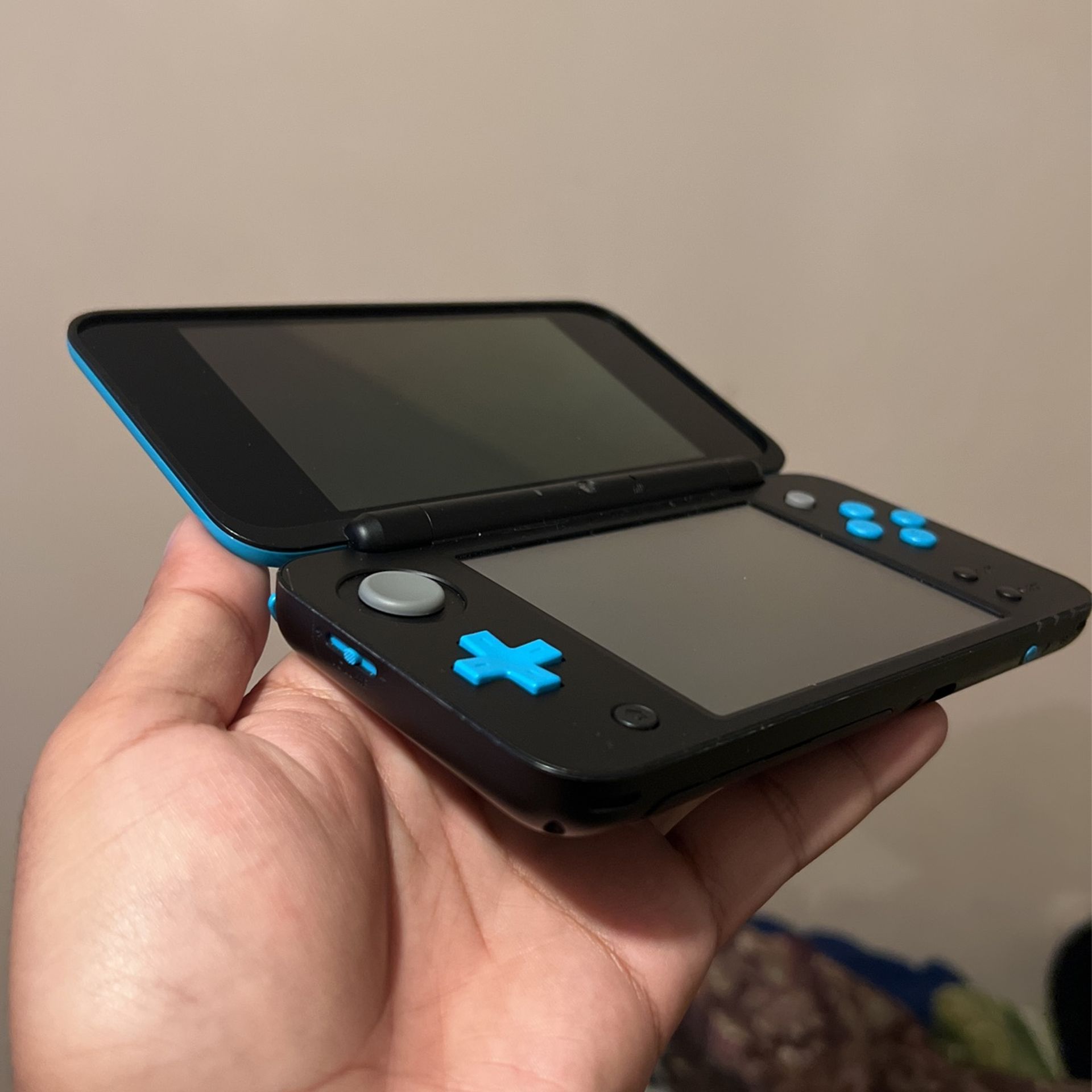 New 2ds for Sale in Lamont, CA - OfferUp