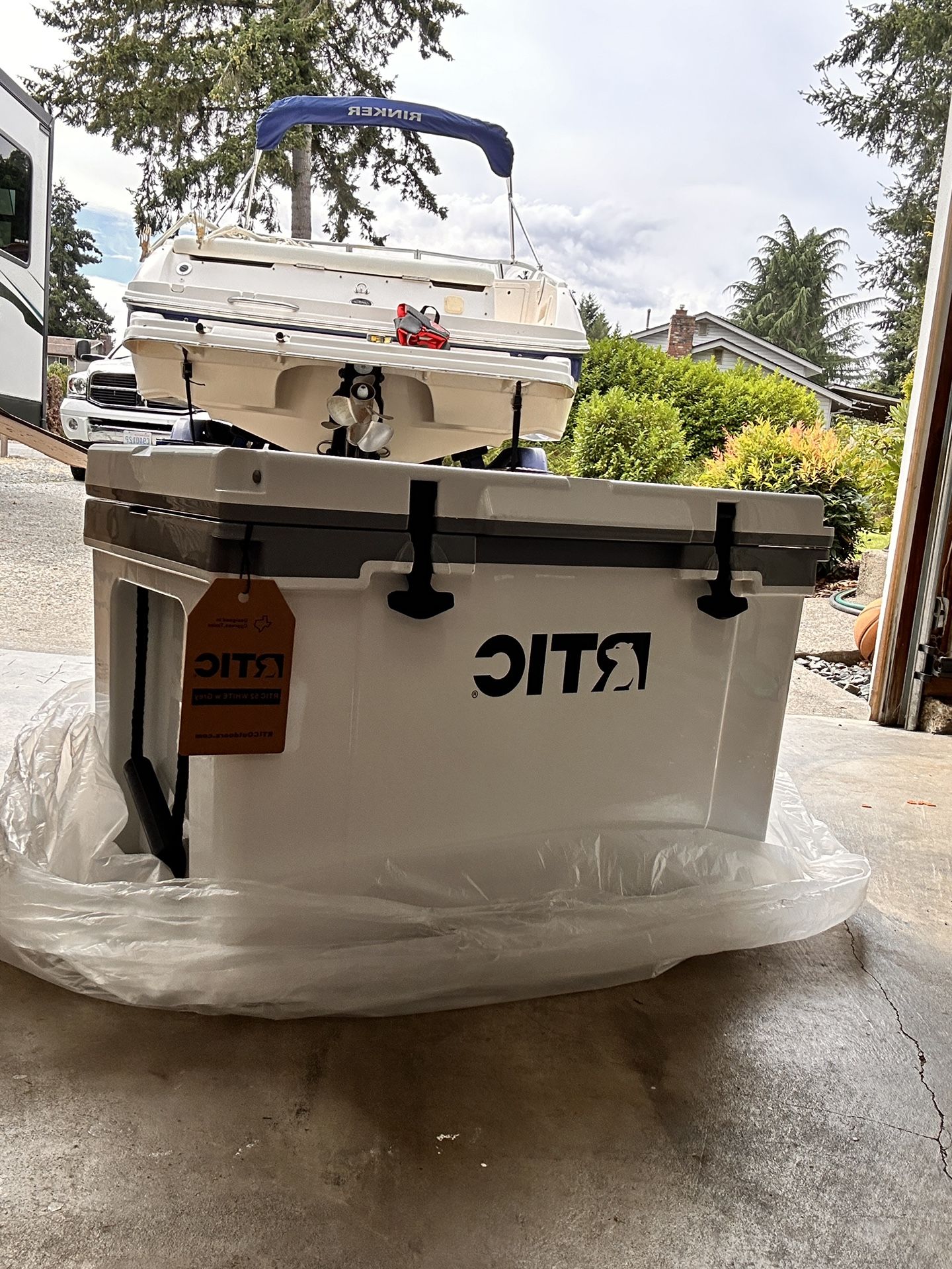 Rtic 52 Qt Cooler (yeti) Brand New In Box for Sale in Tacoma, WA - OfferUp